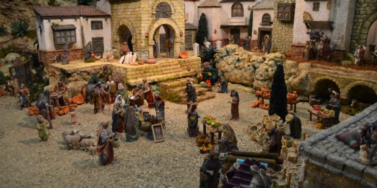 CHRISTMAS IN SPAIN – The Nativity Scene – javeamigos.com