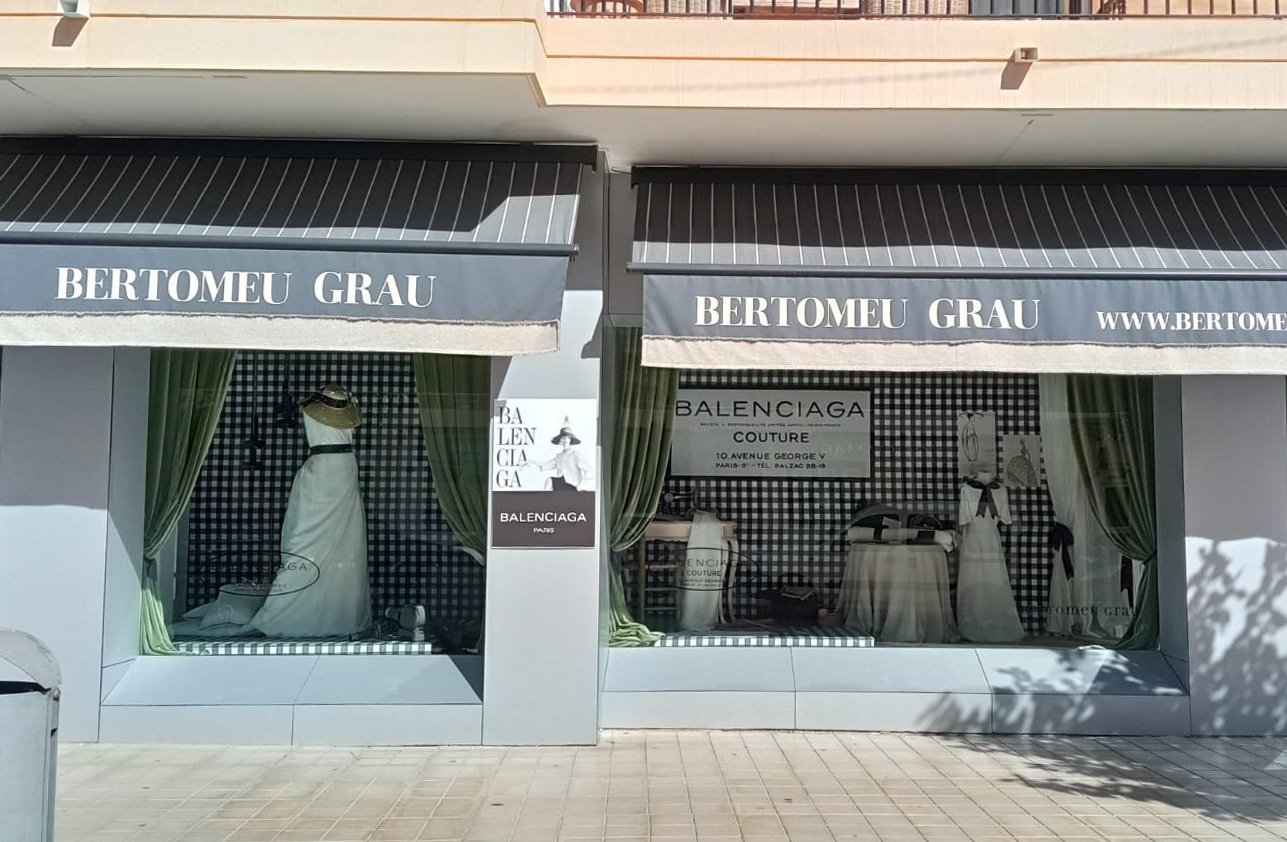 Xàbia businesses pay tribute to Balenciaga with shop window contest ...